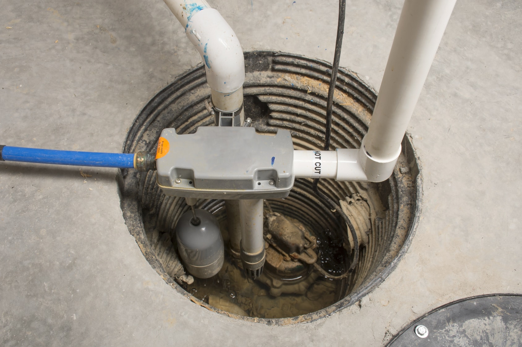 Keep Your Sump Pump Working Through the Fall and Winter